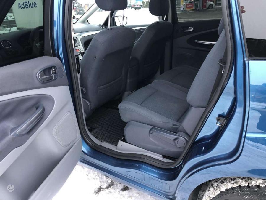 Blue Ford S-Max 2007 in Kaunas, with an engine capacity of 2.00 L and mileage of 257 thousand km for 3200 €, photo 12 on AUTOMOTO.COM.LV