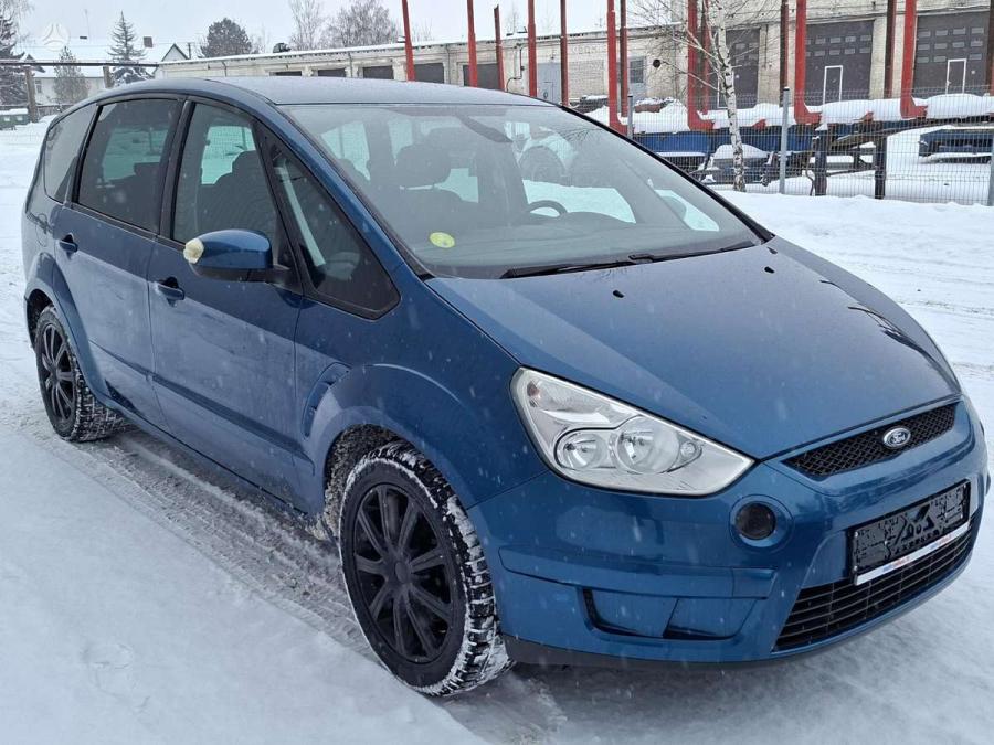 Blue Ford S-Max 2007 in Ukmerge, with an engine capacity of 2.00 L and mileage of 218 thousand km for 3150 €, photo 2 on AUTOMOTO.COM.LV