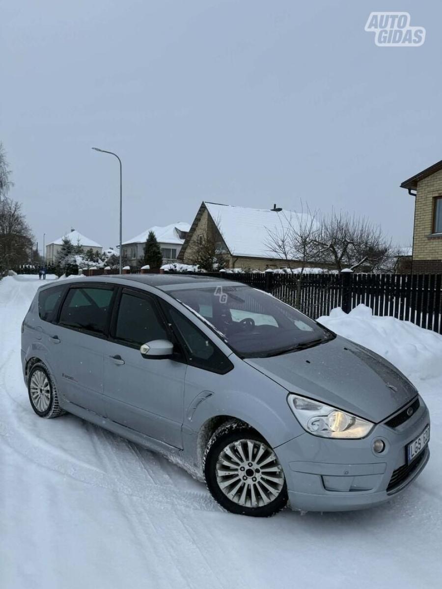 Blue Ford S-Max 2007 in Vilnius, with an engine capacity of 2.00 L and mileage of 300 thousand km for 2050 €, photo 1 on AUTOMOTO.COM.LV
