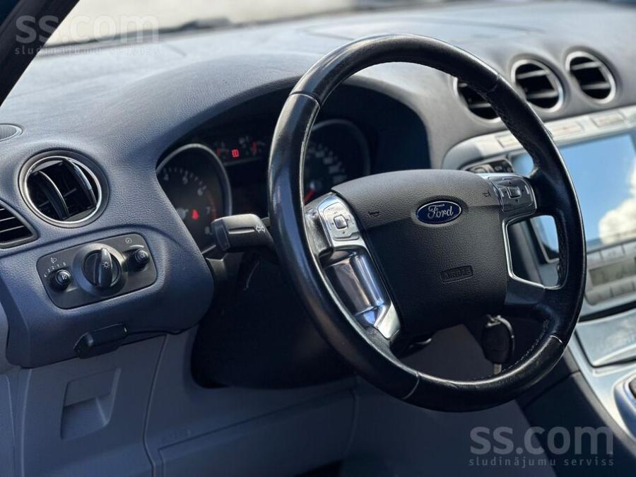 Blue Ford S-Max 2007 in Jelgava, with an engine capacity of 2.00 L and mileage of 0 thousand km for 2300 €, photo 9 on AUTOMOTO.COM.LV