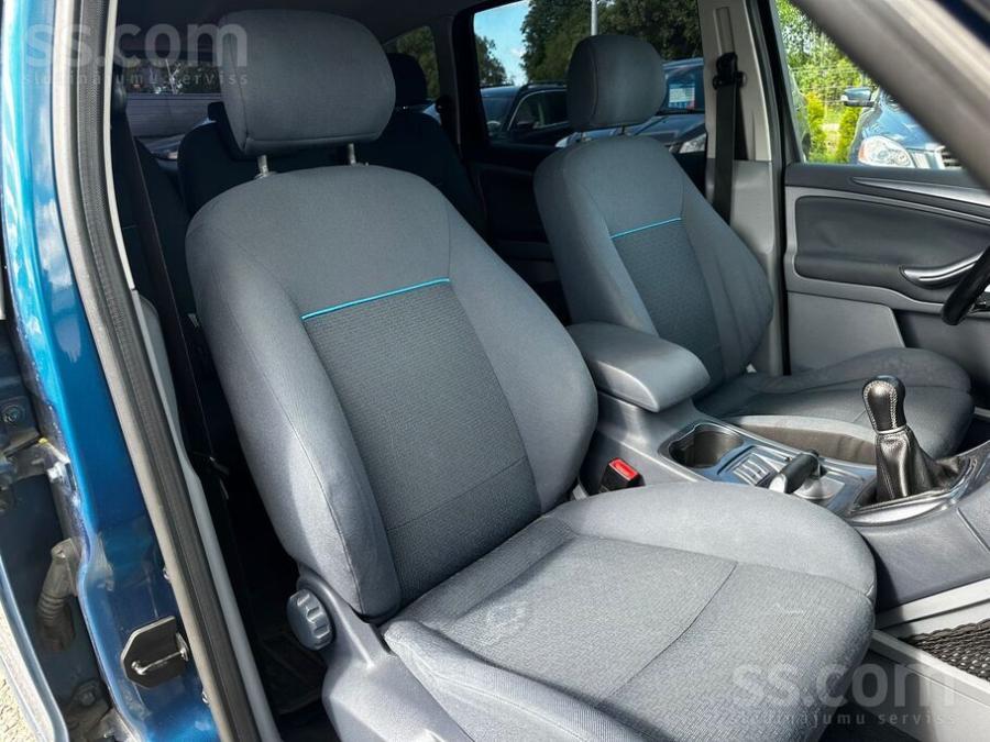 Blue Ford S-Max 2007 in Jelgava, with an engine capacity of 2.00 L and mileage of 0 thousand km for 2300 €, photo 11 on AUTOMOTO.COM.LV