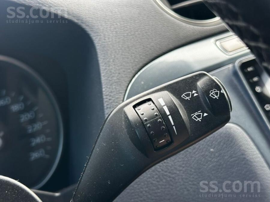 Blue Ford S-Max 2007 in Jelgava, with an engine capacity of 2.00 L and mileage of 0 thousand km for 2300 €, photo 27 on AUTOMOTO.COM.LV