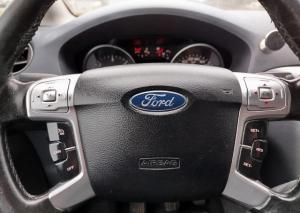 Blue Ford S-Max 2007 in Riga, with an engine capacity of 1.80 L and mileage of 305 thousand km for 2650 €, photo 6 on AUTOMOTO.COM.LV
