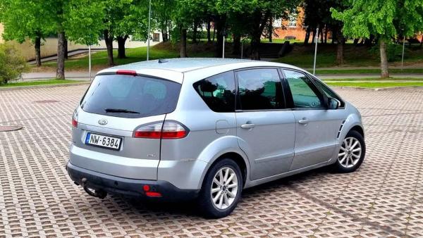 Zils Ford S-Max 2007 Cēsis, ar dzinēja tilpumu 1.80 L un nobraukumu 416 tūkst. km par 2100 €, foto 5 vietnē AUTOMOTO.COM.LV