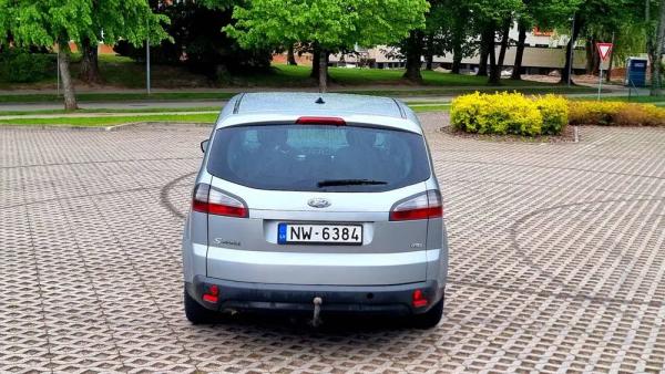 Zils Ford S-Max 2007 Cēsis, ar dzinēja tilpumu 1.80 L un nobraukumu 416 tūkst. km par 2100 €, foto 6 vietnē AUTOMOTO.COM.LV