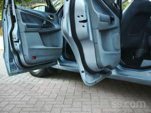 Zils Ford S-Max 2007 Rīga, ar dzinēja tilpumu 2.00 L un nobraukumu 260 tūkst. km par 2200 €, foto 9 vietnē AUTOMOTO.COM.LV