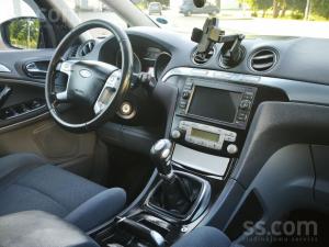 Zils Ford S-Max 2007 Rīga, ar dzinēja tilpumu 2.00 L un nobraukumu 260 tūkst. km par 2200 €, foto 13 vietnē AUTOMOTO.COM.LV