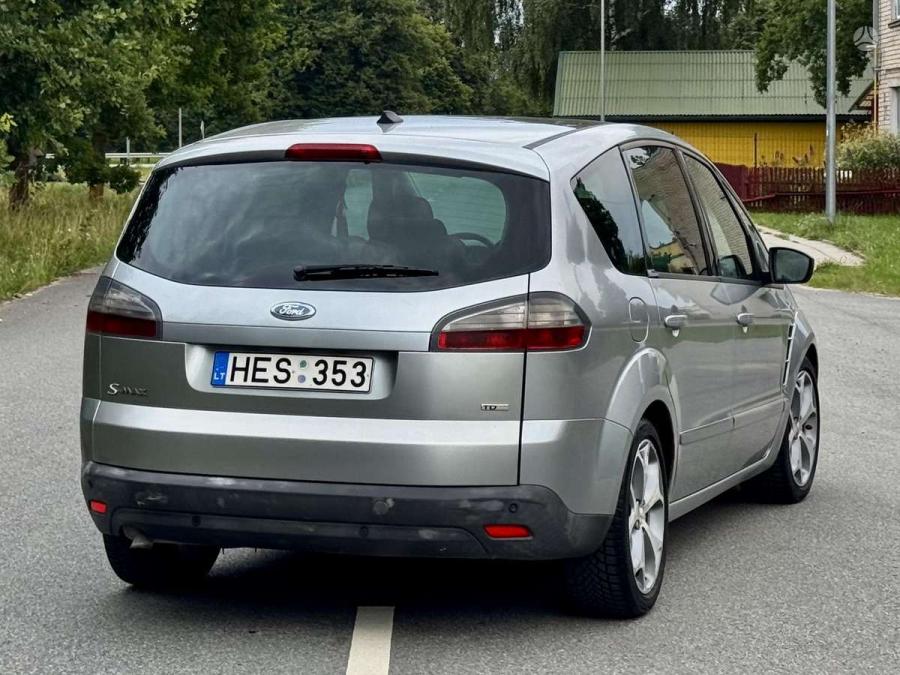 Blue Ford S-Max 2007 in Radviliskis, with an engine capacity of 2.00 L and mileage of 296 thousand km for 2550 €, photo 10 on AUTOMOTO.COM.LV