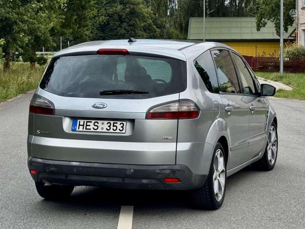 Zils Ford S-Max 2007 Radviliškis, ar dzinēja tilpumu 2.00 L un nobraukumu 296 tūkst. km par 2550 €, foto 9 vietnē AUTOMOTO.COM.LV
