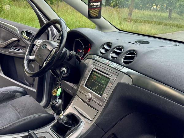 Zils Ford S-Max 2007 Radviliškis, ar dzinēja tilpumu 2.00 L un nobraukumu 296 tūkst. km par 2550 €, foto 10 vietnē AUTOMOTO.COM.LV