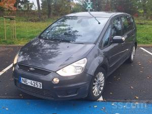Zils Ford S-Max 2007 Ogre, ar dzinēja tilpumu 1.80 L un nobraukumu 320 tūkst. km par 2700 €, foto  vietnē AUTOMOTO.COM.LV