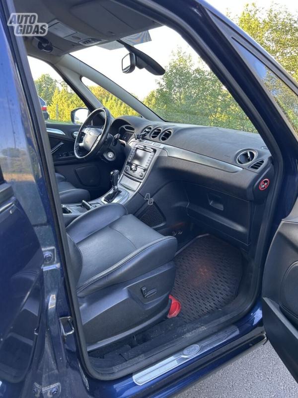 Blue Ford S-Max 2008 in Vilnius, with an engine capacity of 2.00 L and mileage of 252 thousand km for 3200 €, photo 7 on AUTOMOTO.COM.LV
