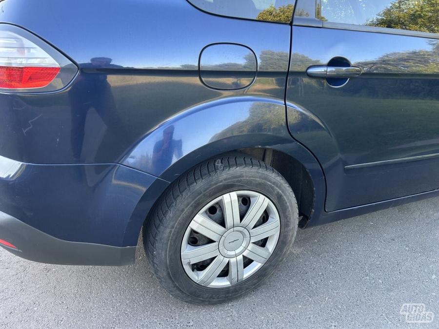 Zils Ford S-Max 2008 Viļņa, ar dzinēja tilpumu 2.00 L un nobraukumu 252 tūkst. km par 3200 €, foto 12 vietnē AUTOMOTO.COM.LV