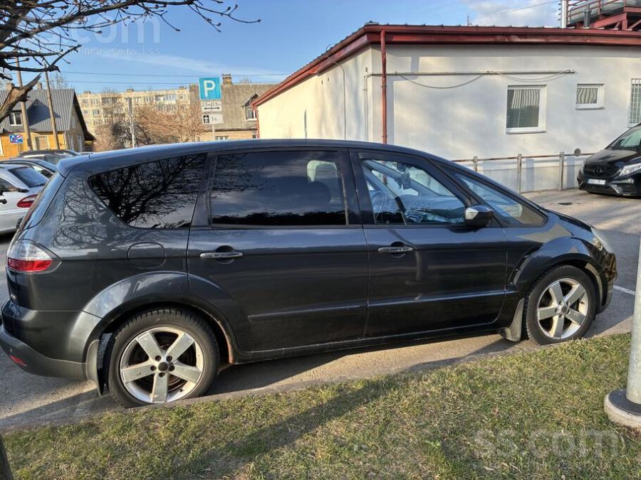 Zils Ford S-Max 2008 Rīga, ar dzinēja tilpumu 2.00 L un nobraukumu 249 tūkst. km par 2300 €, foto 4 vietnē AUTOMOTO.COM.LV
