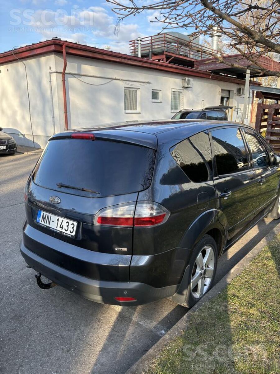 Zils Ford S-Max 2008 Rīga, ar dzinēja tilpumu 2.00 L un nobraukumu 249 tūkst. km par 2300 €, foto 6 vietnē AUTOMOTO.COM.LV