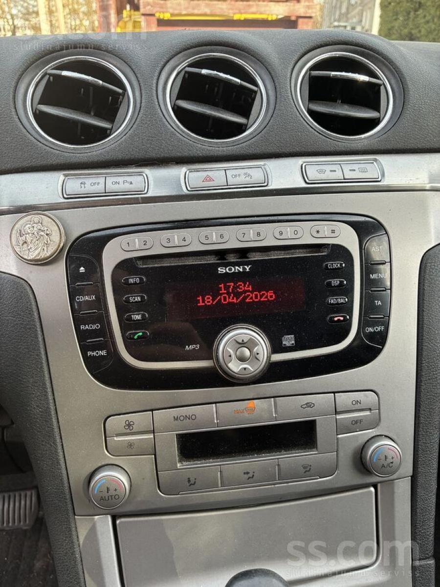Zils Ford S-Max 2008 Rīga, ar dzinēja tilpumu 2.00 L un nobraukumu 249 tūkst. km par 2300 €, foto 12 vietnē AUTOMOTO.COM.LV