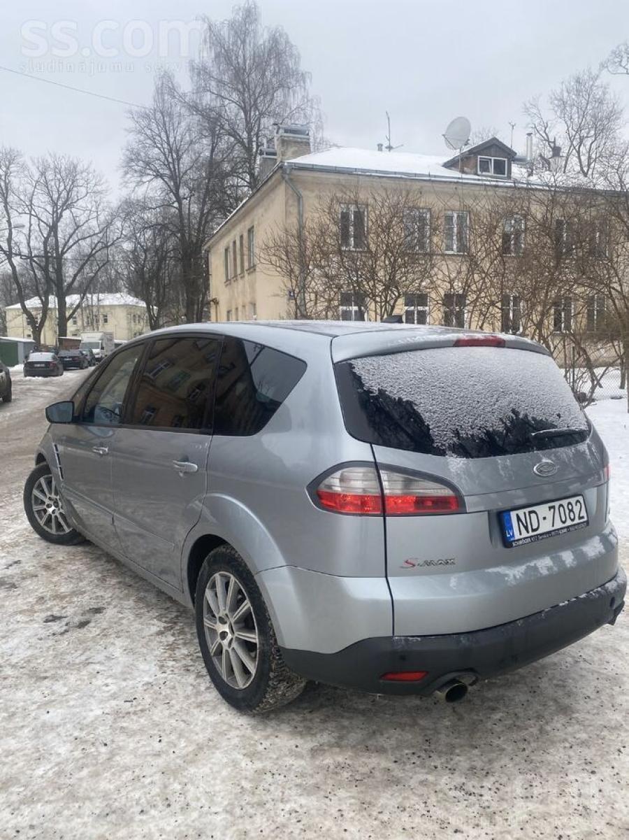 Blue Ford S-Max 2008 in Riga, with an engine capacity of 2.20 L and mileage of 345 thousand km for 3450 €, photo 5 on AUTOMOTO.COM.LV