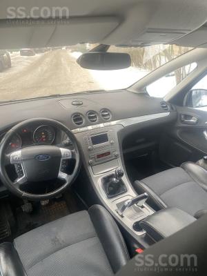 Blue Ford S-Max 2008 in Riga, with an engine capacity of 2.20 L and mileage of 345 thousand km for 3450 €, photo 6 on AUTOMOTO.COM.LV