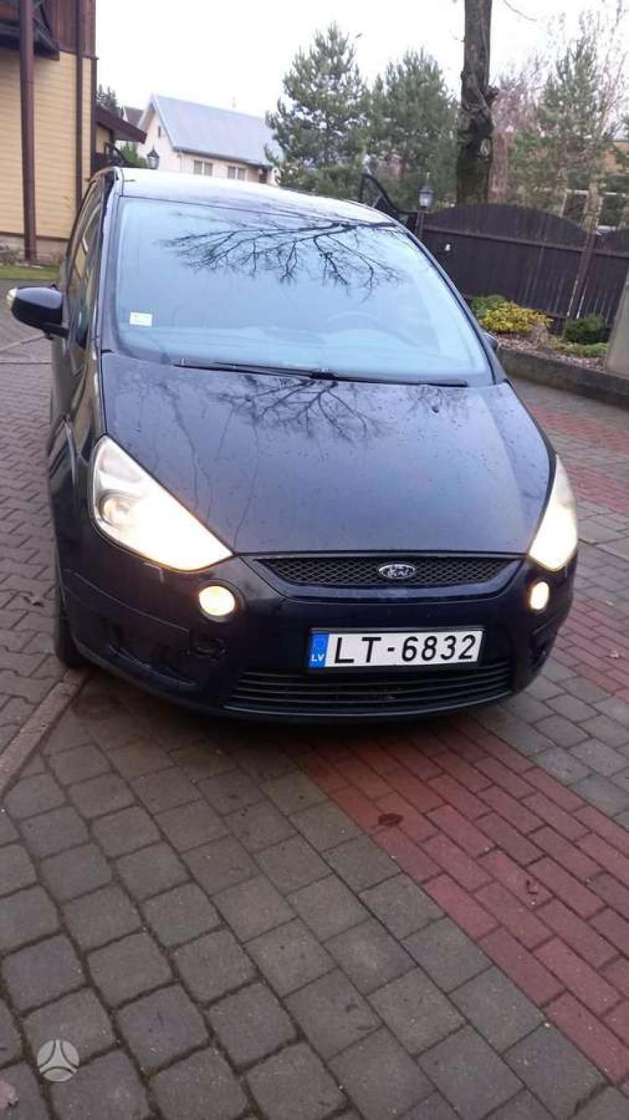 Blue Ford S-Max 2008 in Kupiskis, with an engine capacity of 2.00 L and mileage of 310 thousand km for 850 €, photo 1 on AUTOMOTO.COM.LV