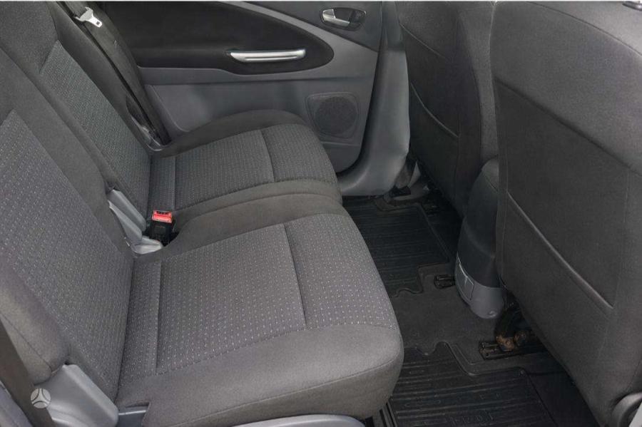 Blue Ford S-Max 2008 in Silale, with an engine capacity of 2.00 L and mileage of 300 thousand km for 2800 €, photo 13 on AUTOMOTO.COM.LV