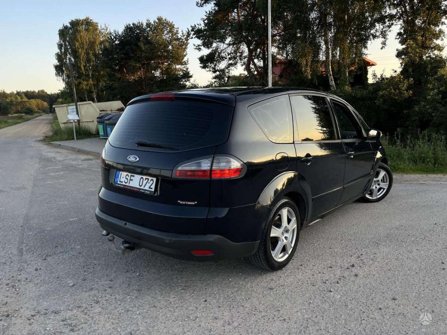 Blue Ford S-Max 2008 in Druskininkai, with an engine capacity of 2.00 L and mileage of 360 thousand km for 2100 €, photo 8 on AUTOMOTO.COM.LV