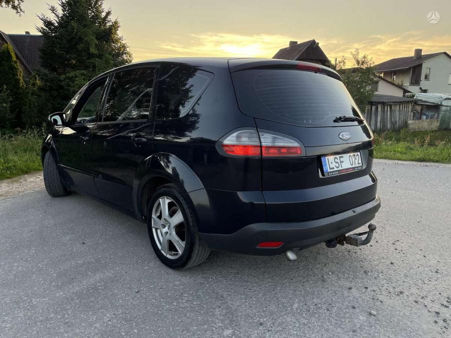 Blue Ford S-Max 2008 in Druskininkai, with an engine capacity of 2.00 L and mileage of 360 thousand km for 2100 €, photo 9 on AUTOMOTO.COM.LV