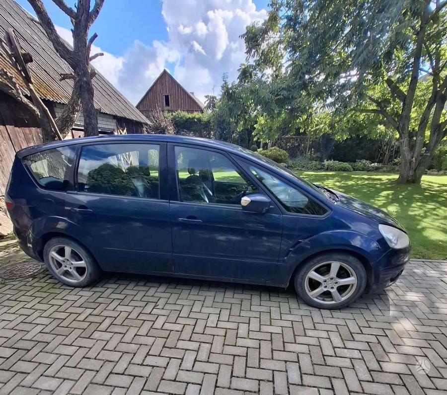 Zils Ford S-Max 2008 Rokiškis, ar dzinēja tilpumu 1.75 L un nobraukumu 325 tūkst. km par 1200 €, foto 3 vietnē AUTOMOTO.COM.LV