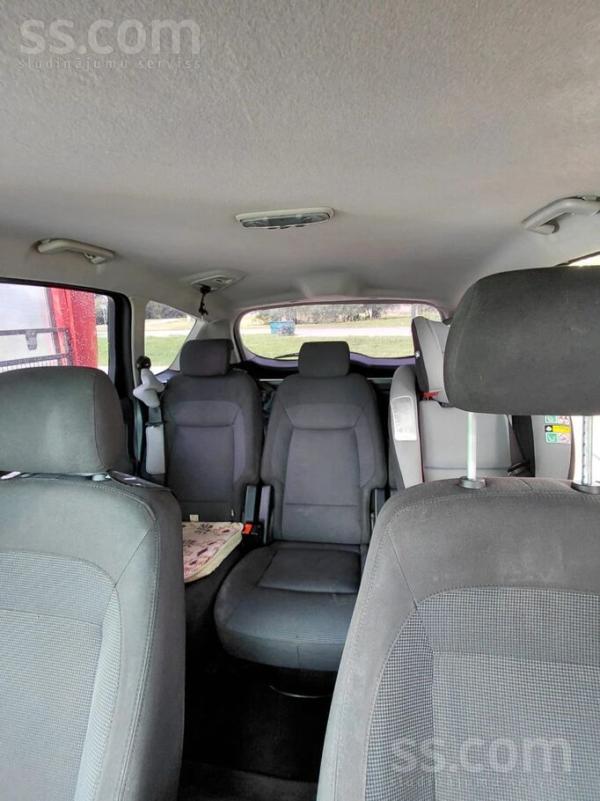 Zils Ford S-Max 2008 Rīga, ar dzinēja tilpumu 2.00 L un nobraukumu 280 tūkst. km par 2990 €, foto 9 vietnē AUTOMOTO.COM.LV