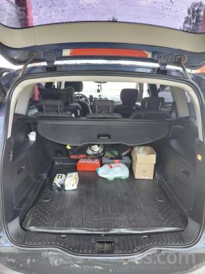 Zils Ford S-Max 2008 Rīga, ar dzinēja tilpumu 2.00 L un nobraukumu 280 tūkst. km par 2990 €, foto 13 vietnē AUTOMOTO.COM.LV
