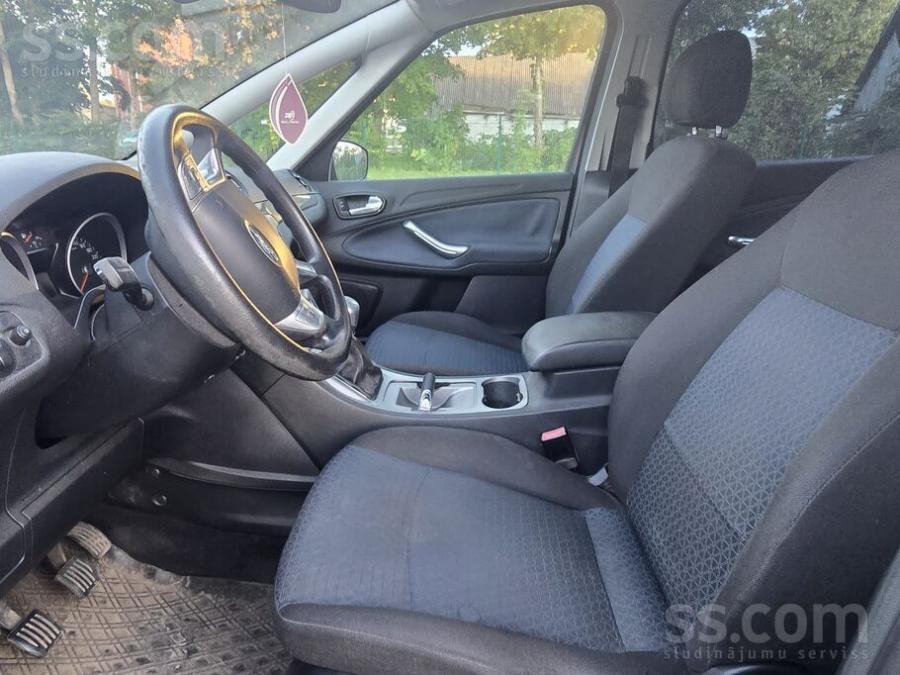 Zils Ford S-Max 2008 Kuldīga, ar dzinēja tilpumu 2.00 L un nobraukumu 274 tūkst. km par 1500 €, foto 6 vietnē AUTOMOTO.COM.LV