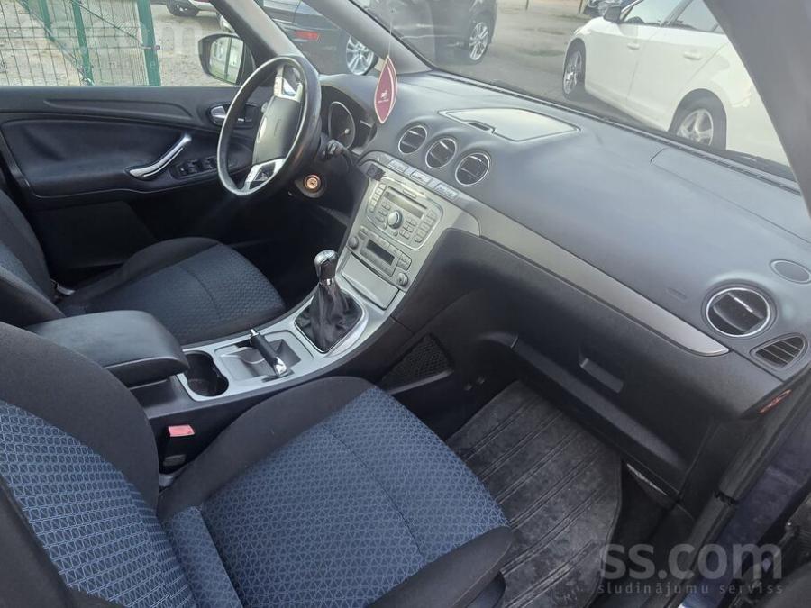 Zils Ford S-Max 2008 Kuldīga, ar dzinēja tilpumu 2.00 L un nobraukumu 274 tūkst. km par 1500 €, foto 7 vietnē AUTOMOTO.COM.LV