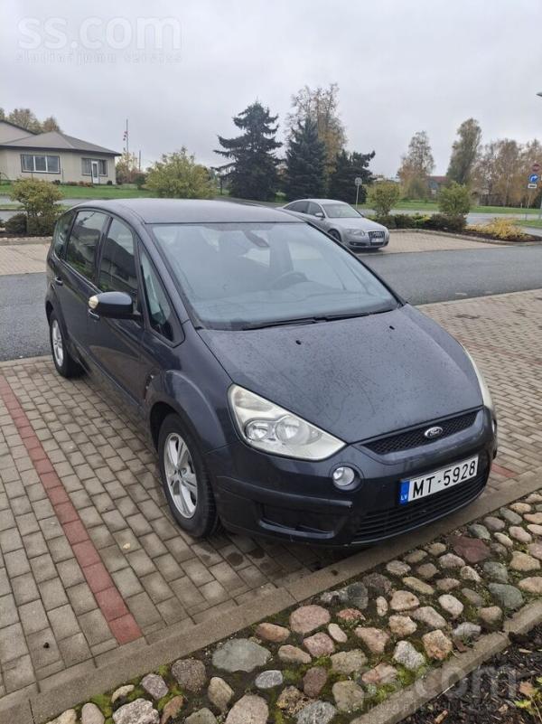 Zils Ford S-Max 2008 Bauska, ar dzinēja tilpumu 1.80 L un nobraukumu 250 tūkst. km par 2550 €, foto 3 vietnē AUTOMOTO.COM.LV