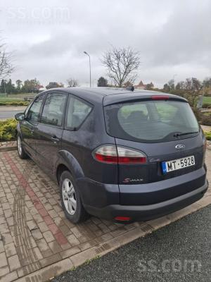 Zils Ford S-Max 2008 Bauska, ar dzinēja tilpumu 1.80 L un nobraukumu 250 tūkst. km par 2550 €, foto 5 vietnē AUTOMOTO.COM.LV