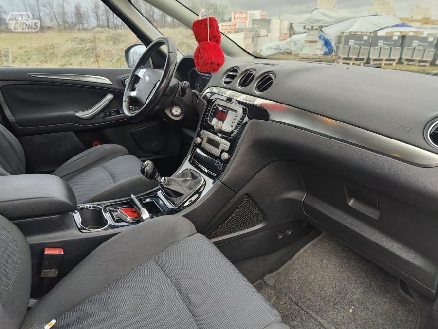 Blue Ford S-Max 2009 in Klaipeda, with an engine capacity of 2.20 L and mileage of 279 thousand km for 2999 €, photo 10 on AUTOMOTO.COM.LV