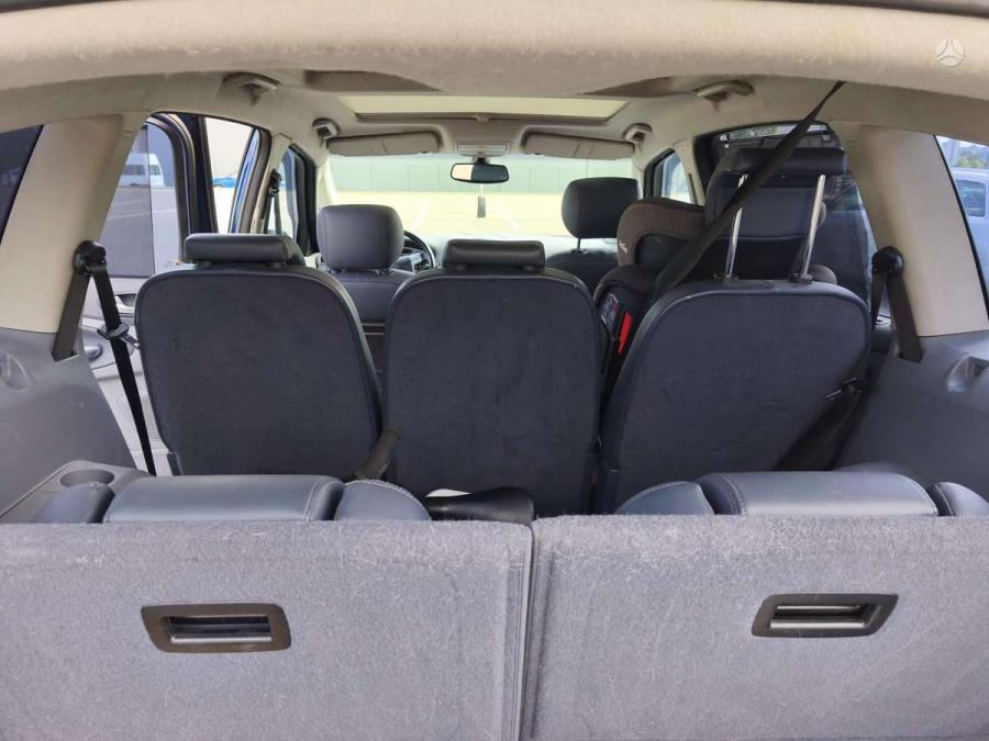 Zils Ford S-Max 2009 Kauņa, ar dzinēja tilpumu 2.26 L un nobraukumu 230 tūkst. km par 3700 €, foto 9 vietnē AUTOMOTO.COM.LV