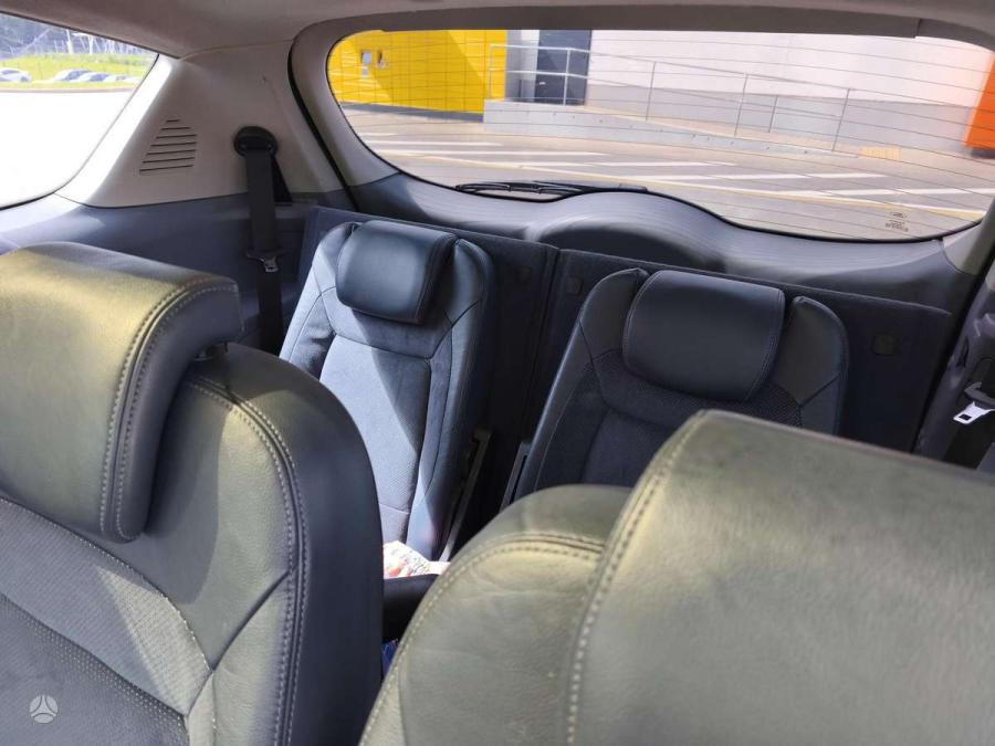 Zils Ford S-Max 2009 Kauņa, ar dzinēja tilpumu 2.26 L un nobraukumu 230 tūkst. km par 3700 €, foto 11 vietnē AUTOMOTO.COM.LV