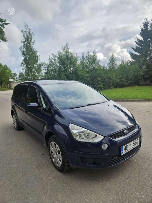 Blue Ford S-Max 2009 in Telschi, with an engine capacity of 2.00 L and mileage of 305 thousand km for 1490 €, photo 1 on AUTOMOTO.COM.LV