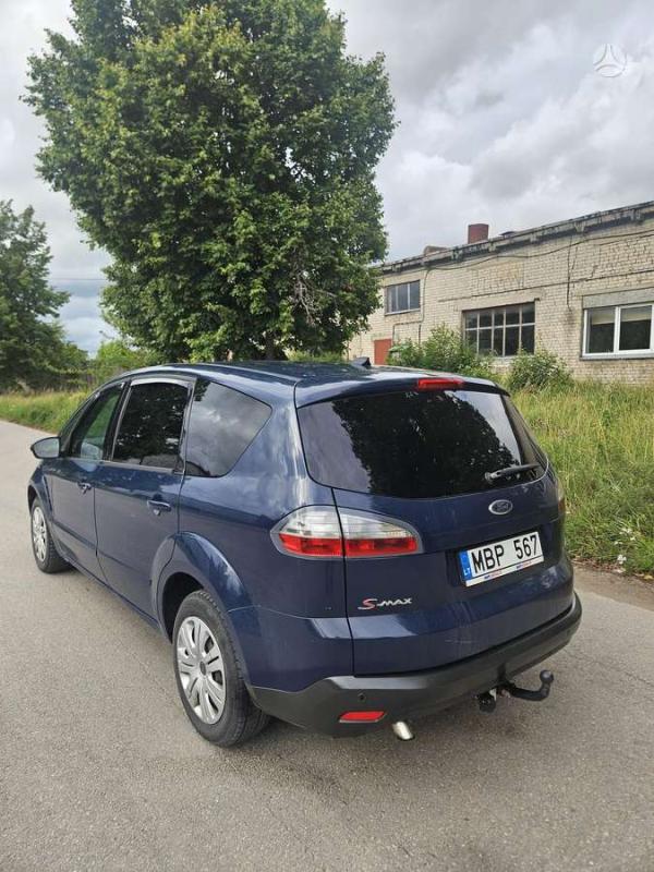 Blue Ford S-Max 2009 in Telschi, with an engine capacity of 2.00 L and mileage of 305 thousand km for 1490 €, photo 4 on AUTOMOTO.COM.LV