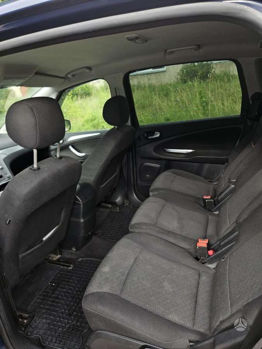 Blue Ford S-Max 2009 in Telschi, with an engine capacity of 2.00 L and mileage of 305 thousand km for 1490 €, photo 10 on AUTOMOTO.COM.LV