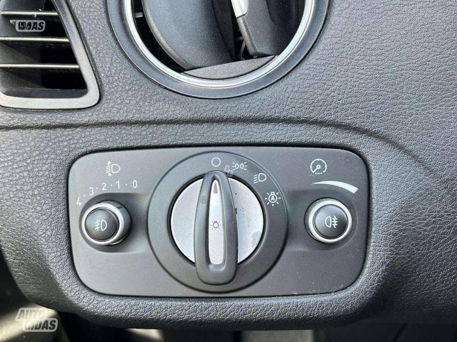 Zils Ford S-Max 2011 Kėdainiai, ar dzinēja tilpumu 2.00 L un nobraukumu 313 tūkst. km par 4750 €, foto 18 vietnē AUTOMOTO.COM.LV