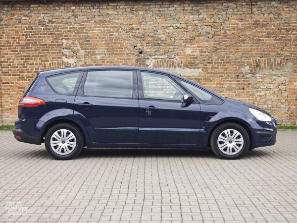 Zils Ford S-Max 2011 Viļņa, ar dzinēja tilpumu 2.00 L un nobraukumu 258 tūkst. km par 4799 €, foto 5 vietnē AUTOMOTO.COM.LV