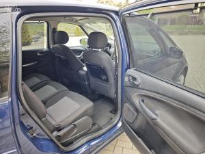 Blue Ford S-Max 2011 in Vilnius, with an engine capacity of 2.00 L and mileage of 258 thousand km for 4799 €, photo 24 on AUTOMOTO.COM.LV