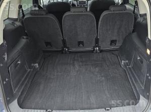Blue Ford S-Max 2011 in Riga, with an engine capacity of 2.00 L and mileage of 272 thousand km for 3995 €, photo 13 on AUTOMOTO.COM.LV