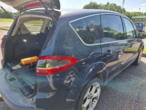 Blue Ford S-Max 2011 in Vilnius, with an engine capacity of 2.00 L and mileage of 312 thousand km for 4700 €, photo 7 on AUTOMOTO.COM.LV