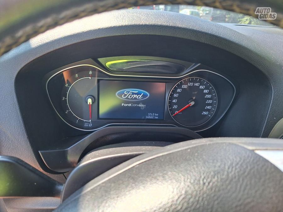 Blue Ford S-Max 2011 in Vilnius, with an engine capacity of 2.00 L and mileage of 312 thousand km for 4700 €, photo 13 on AUTOMOTO.COM.LV