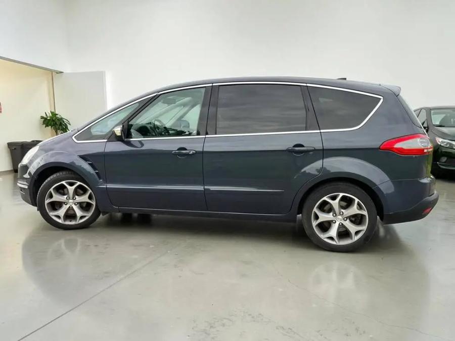 Blue Ford S-Max 2011 in Jurmala, with an engine capacity of 2.00 L and mileage of 220 thousand km for 5950 €, photo 5 on AUTOMOTO.COM.LV