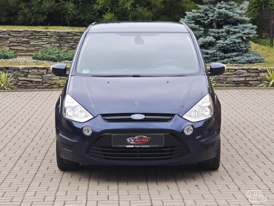 Zils Ford S-Max 2011 Viļņa, ar dzinēja tilpumu 2.00 L un nobraukumu 228 tūkst. km par 4400 €, foto 4 vietnē AUTOMOTO.COM.LV
