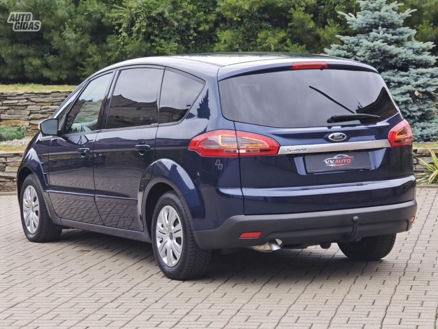 Zils Ford S-Max 2011 Viļņa, ar dzinēja tilpumu 2.00 L un nobraukumu 228 tūkst. km par 4400 €, foto 7 vietnē AUTOMOTO.COM.LV