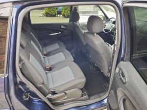 Zils Ford S-Max 2011 Viļņa, ar dzinēja tilpumu 2.00 L un nobraukumu 228 tūkst. km par 4400 €, foto 22 vietnē AUTOMOTO.COM.LV