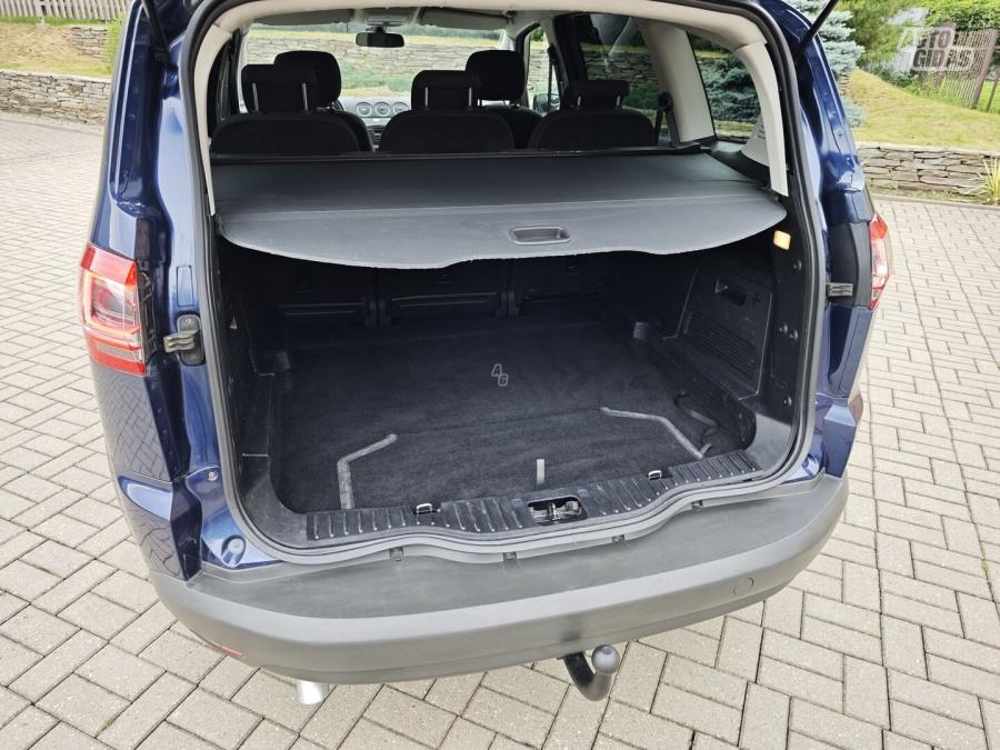 Zils Ford S-Max 2011 Viļņa, ar dzinēja tilpumu 2.00 L un nobraukumu 228 tūkst. km par 4400 €, foto 24 vietnē AUTOMOTO.COM.LV